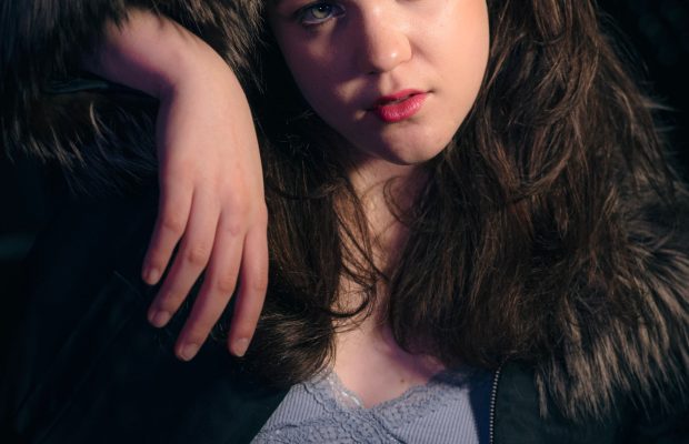 Anna Goldsmith releases new single "Go" (Interview)