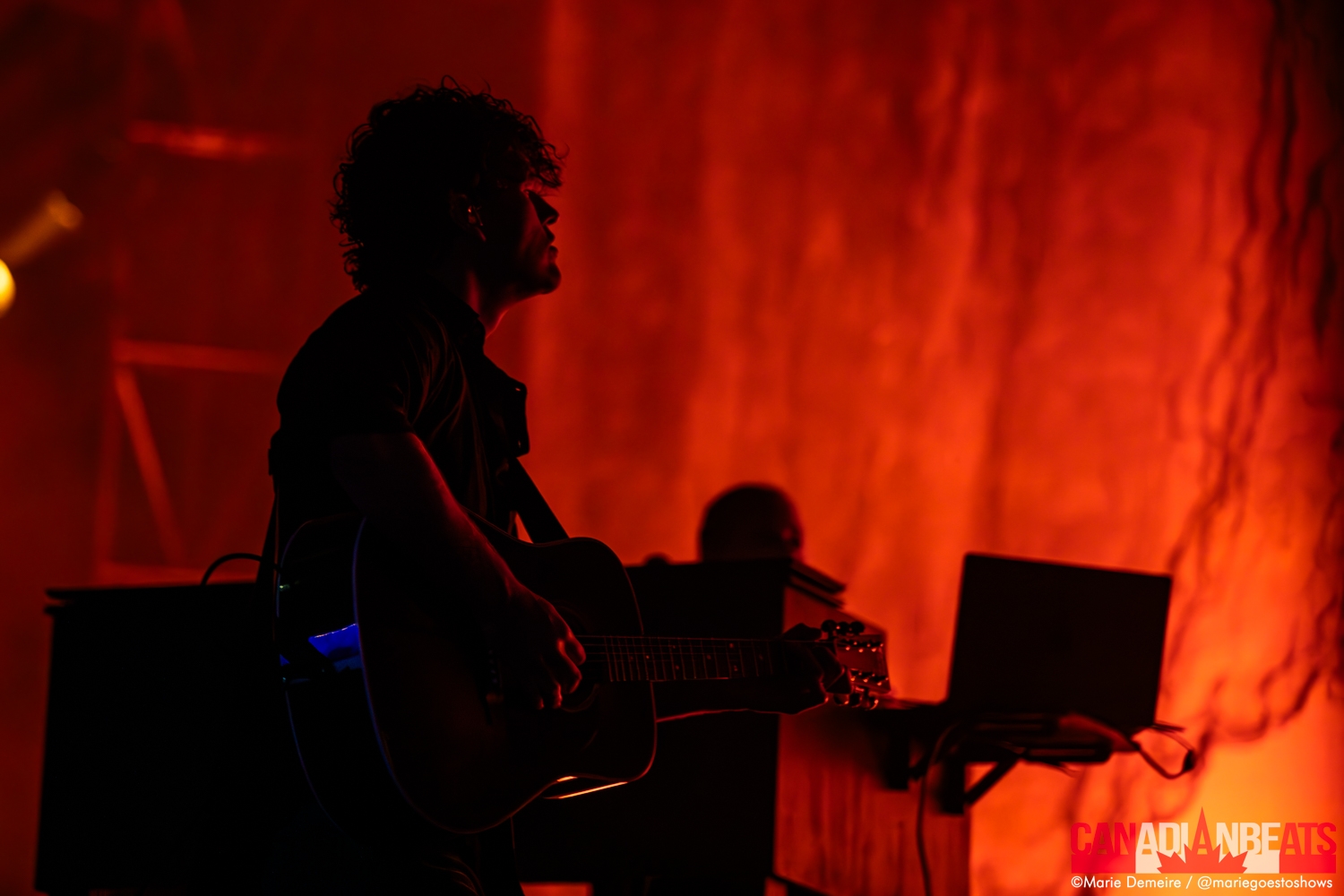 Vance Joy and Melody Gardot at the Montreal Jazz Festival – IN PHOTOS ...