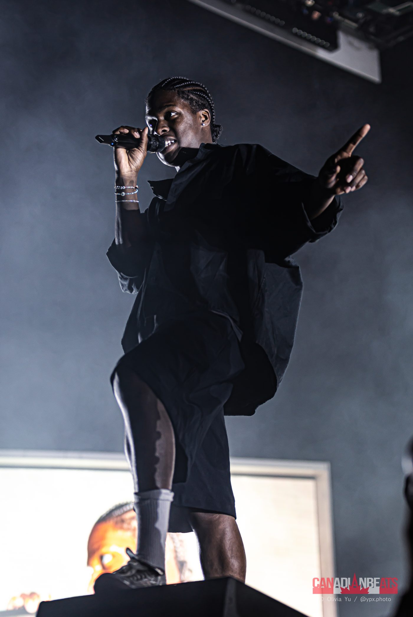 Daniel Caesar in Vancouver, BC - IN PHOTOS - Canadian Beats Media