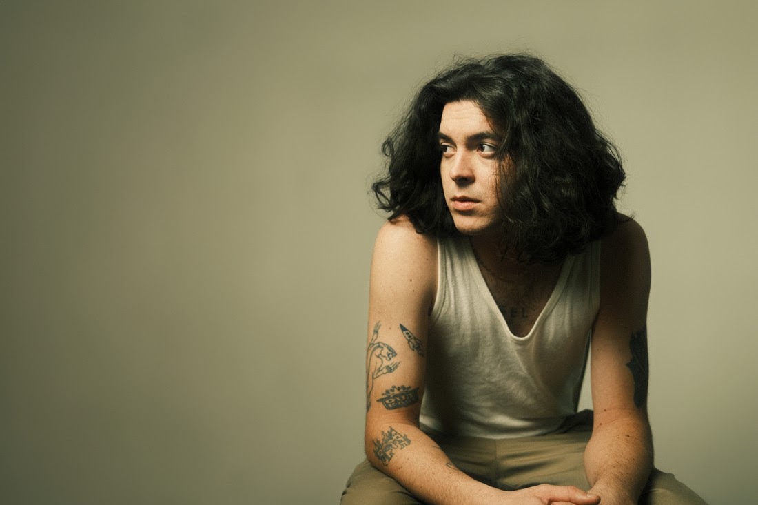 JOE ROCCA SHARES NEW SINGLE "QUI D'AUTRE"