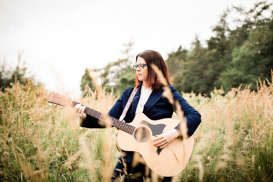 Angie Bohlke shares new single, "Don't Give In" (Interview)