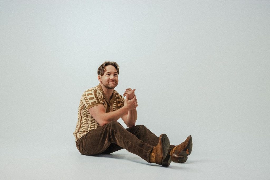 Ben Chase shares new single, "Chesney on the Lake"